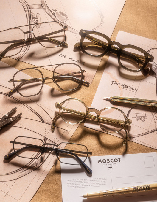 MOSCOT - MOSCOT SPRING 2025 LOOKBOOK - Page 12-13